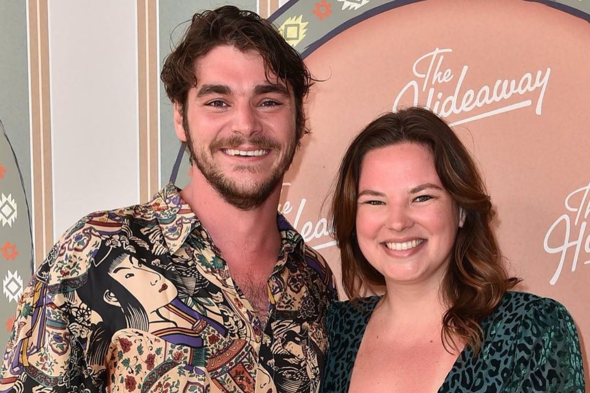 Respira hondo antes de ver cómo luce hoy Walt Jr. de Breaking Bad, a 15 ...