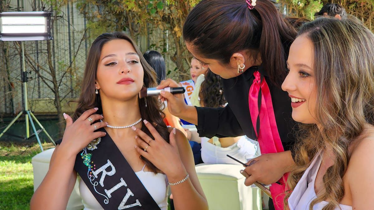 Las reinas cantaron, bromearon y mostraron su buena onda en la visita a ...