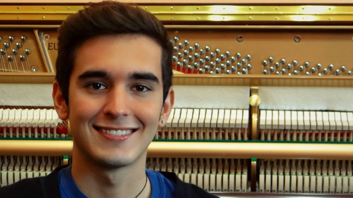 Talento y juventud de la mano de un pianista victoriense