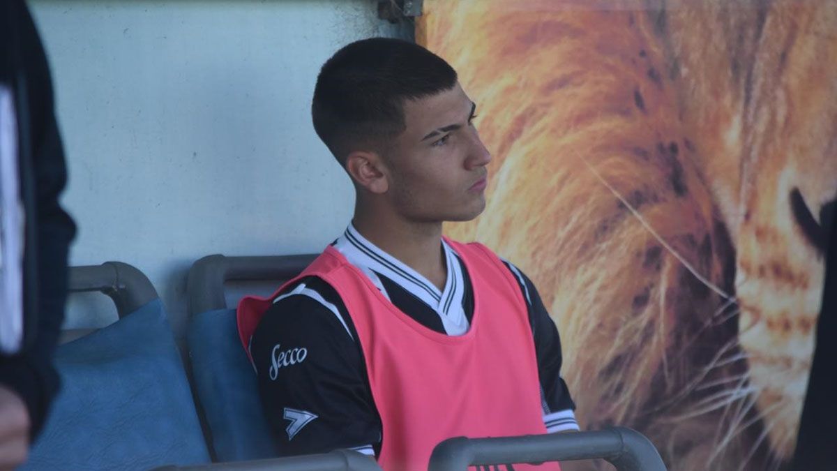 Alessandro Riep cumplió el sueño de debutar en el Lobo