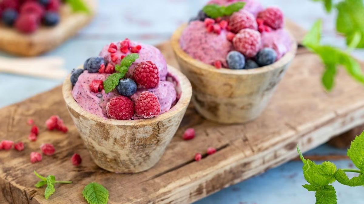 Receta de helado de frutos rojos casero en sólo 4 pasos