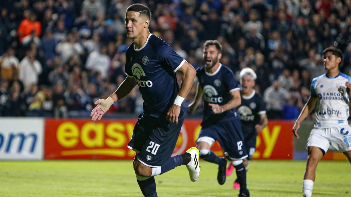 Alex Arce quiere coronar su gran año con el ascenso de la Lepra