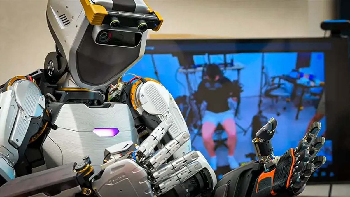 Un robot humanoide rompe las barreras: el movimiento de sus manos es ...