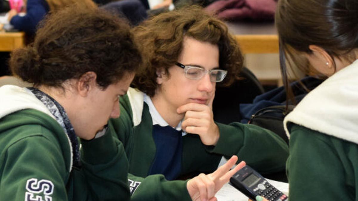 Junior Achievement tiene nueva directora para la región Cuyo: María ...