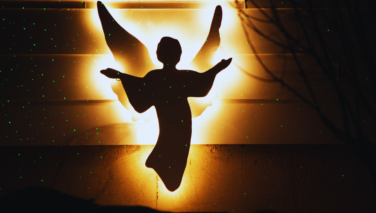 Estas son las horas espejo que recomiendan los ángeles para pedir deseos