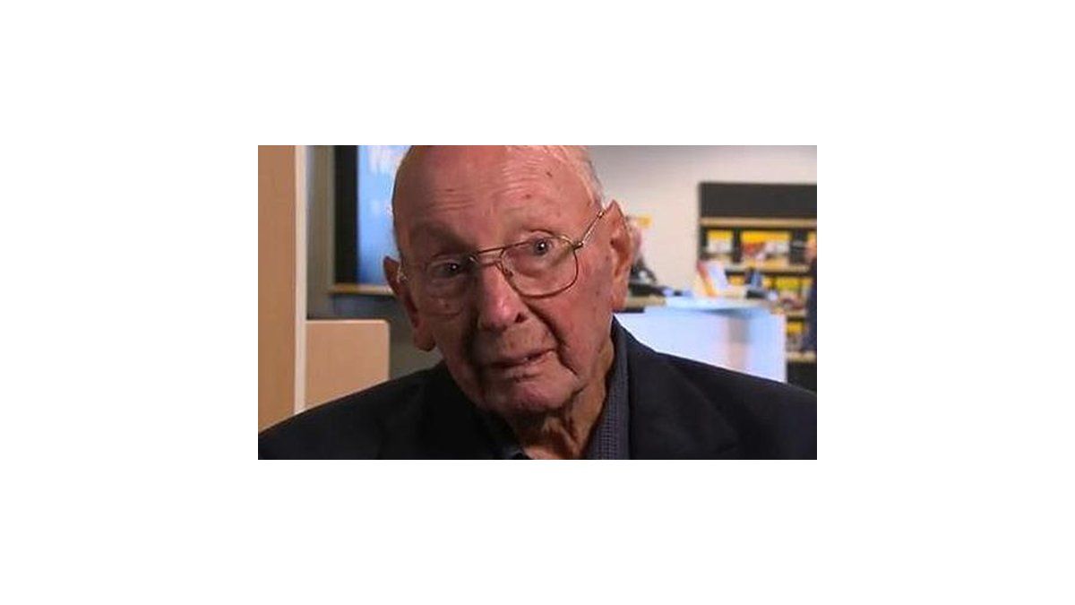 Don Ritchie, el hombre que evitó que que 160 personas se arrojaran al vacío