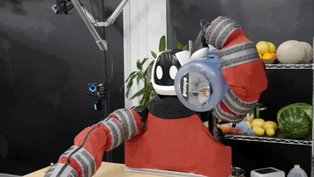 Punyo: así es el robot humanoide de Toyota que puede agarrar cosas con ...