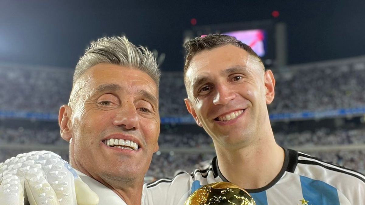 Sergio Goycochea se mostró preocupado tras el frustrado pase de Dibu Martínez en la previa del ...