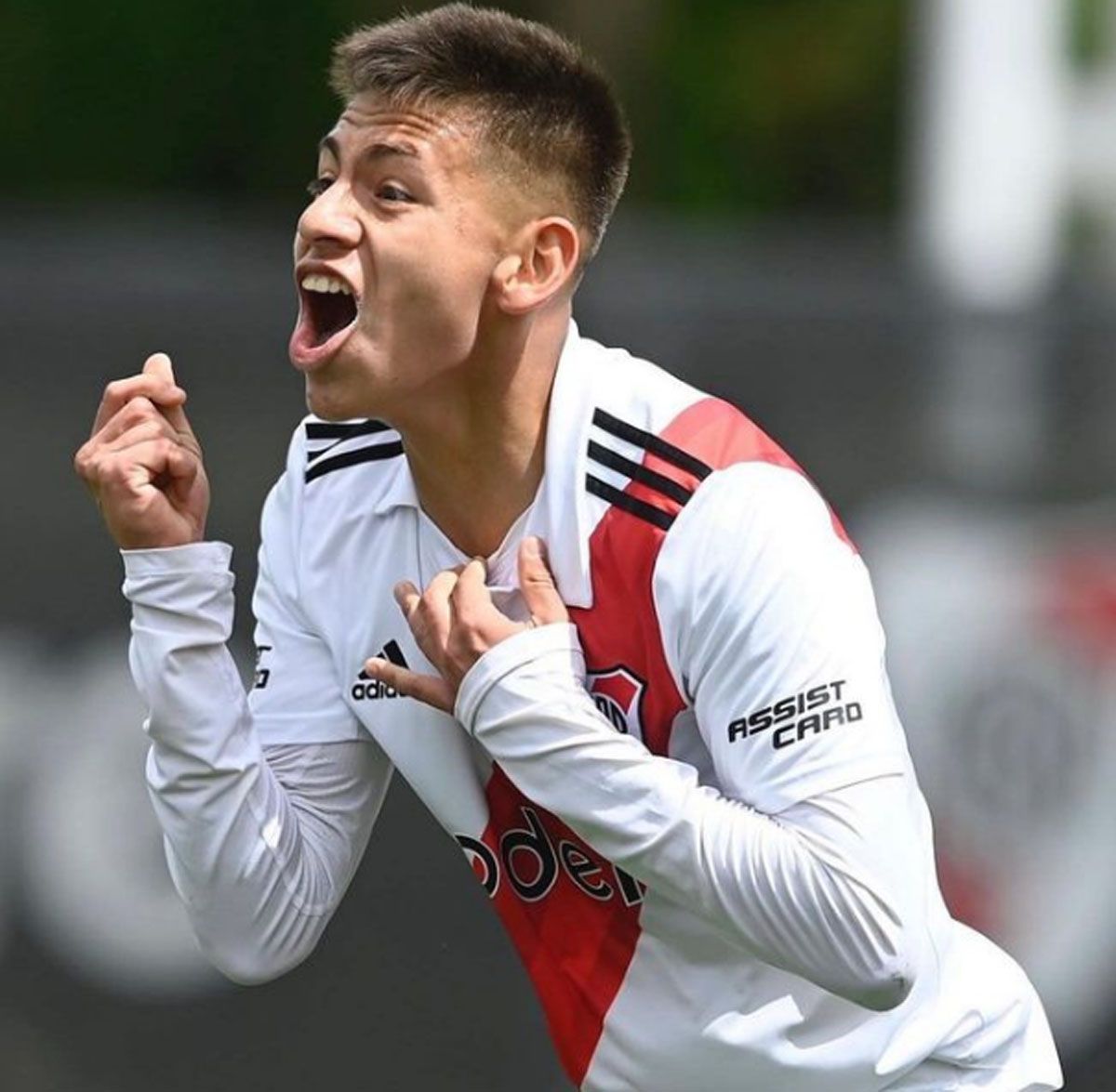 El Diablito Echeverri volvió y reveló su futuro en River