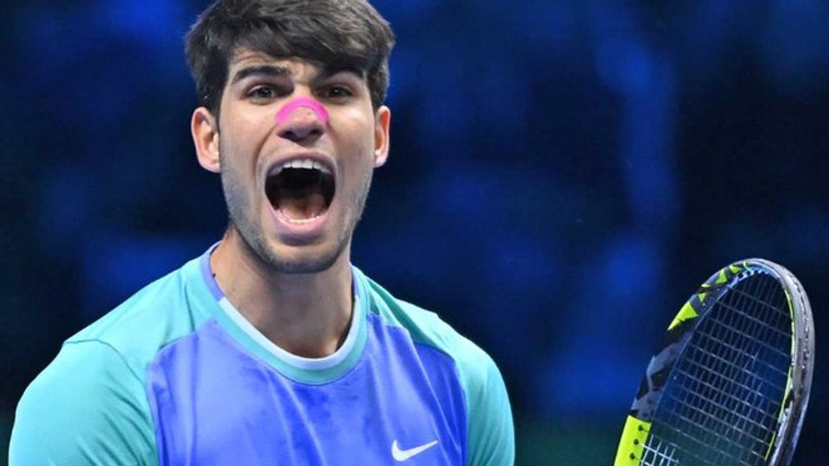 ATP Finals: Carlos Alcaraz y Alexander Zverev, mano a mano por el ...