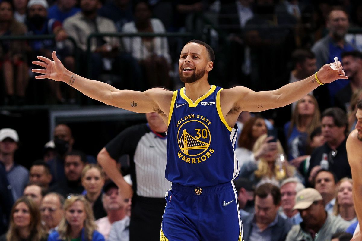 Stephen Curry volvió a romper su propio récord en la NBA quedando en lo ...