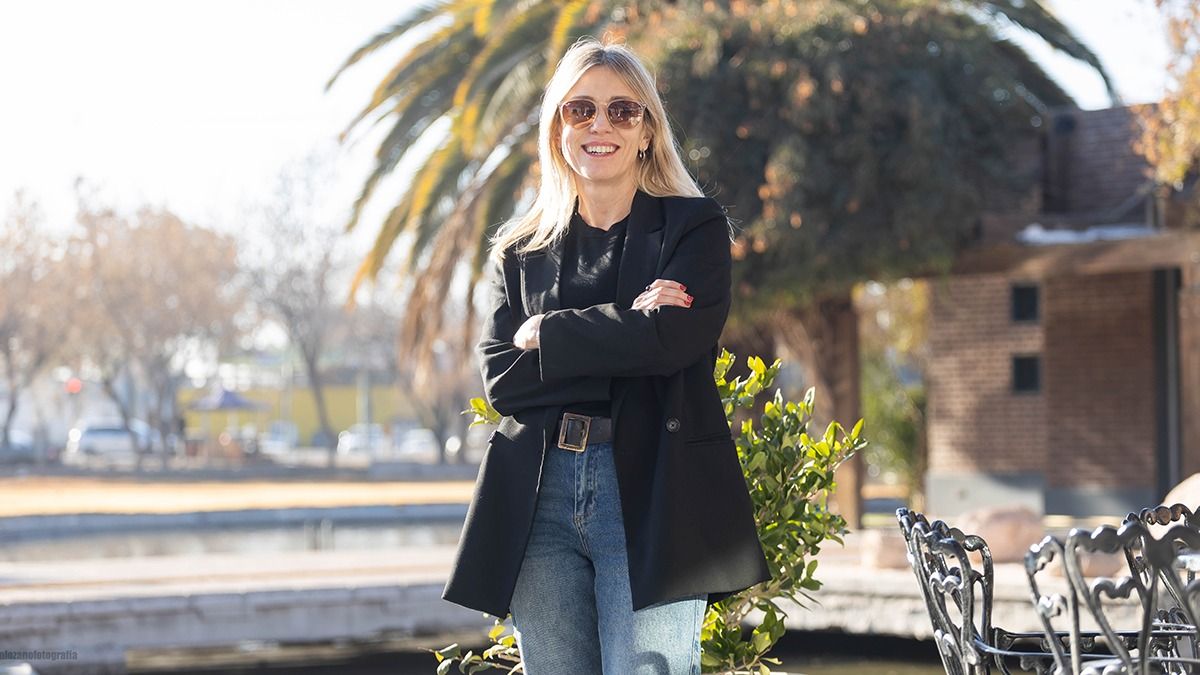 Sara González cumplió 20 años en Primeras Voces y aseguró que la radio le abrió la cabeza