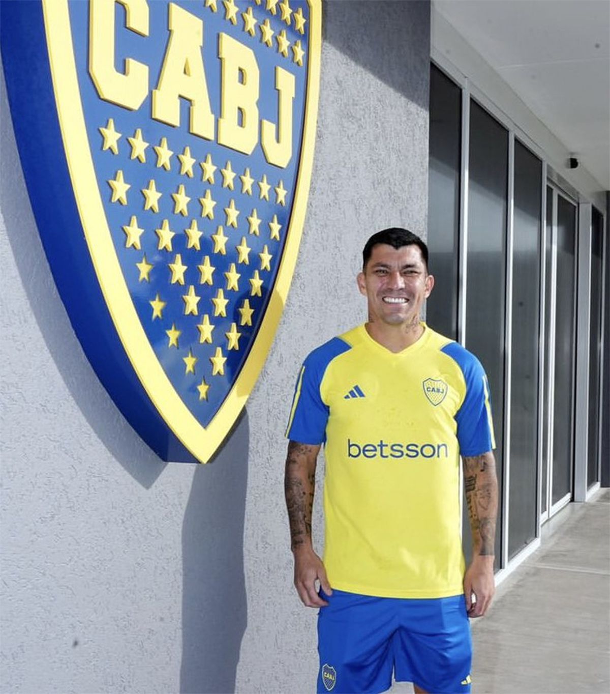 Las primeras fotos de Gary Medel como nuevo jugador de Boca