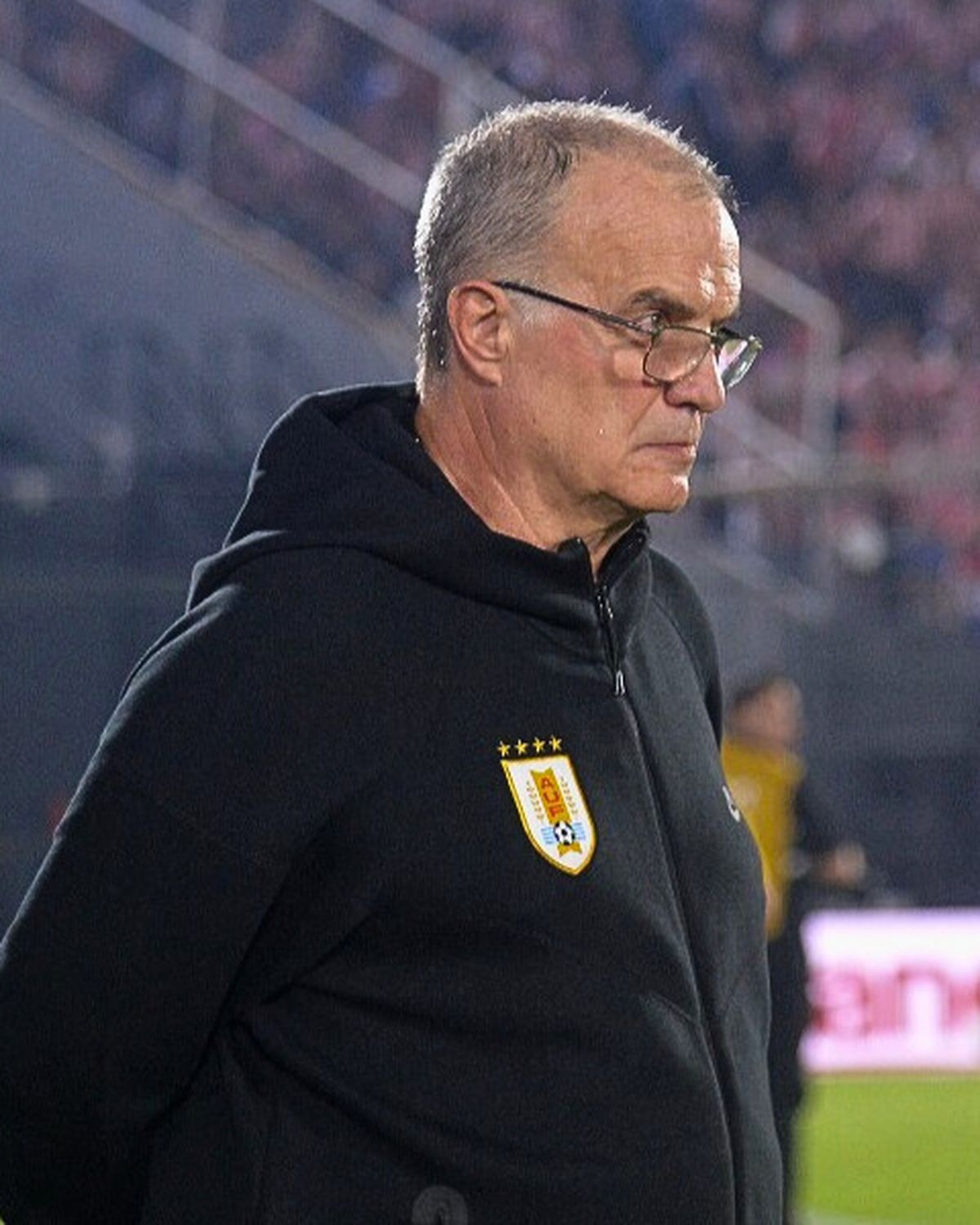 Marcelo Bielsa en su peor momento como DT de Uruguay en las ...