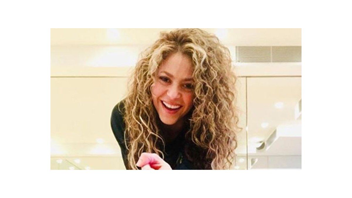Una enigmática foto de Shakira y Michael Jackson volvió a despertar ...