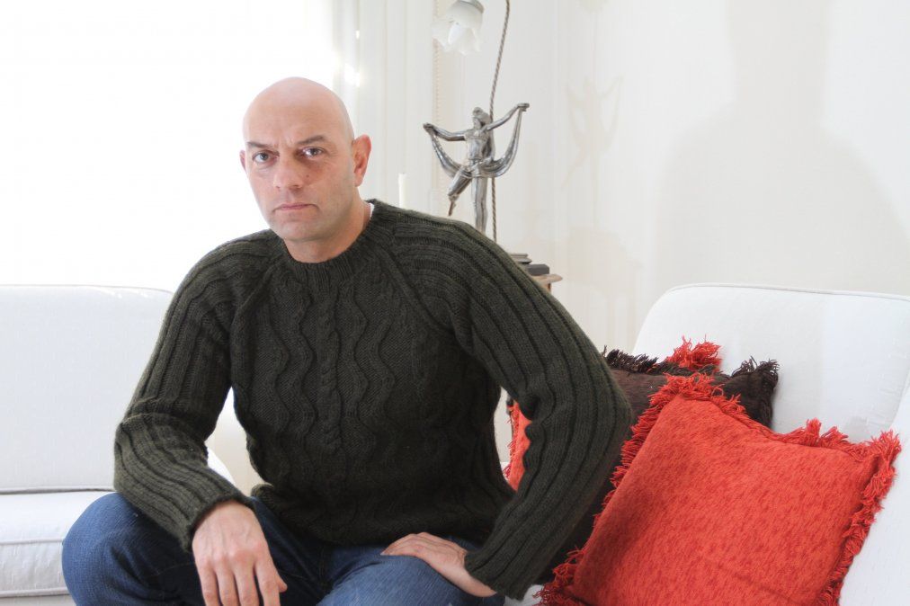 Daniel Félix, el cirujano sanrafaelino que opera a la farándula argentina