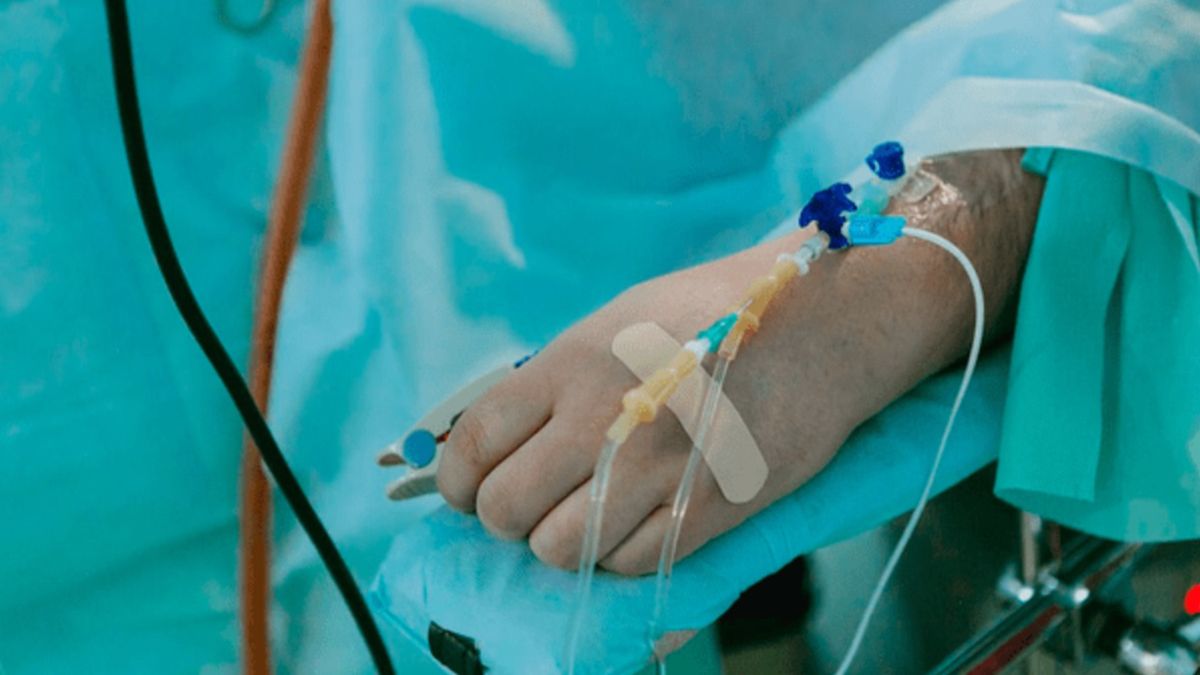 Cáncer de colon: cuál es el síntoma que es clave para detectarlo a tiempo