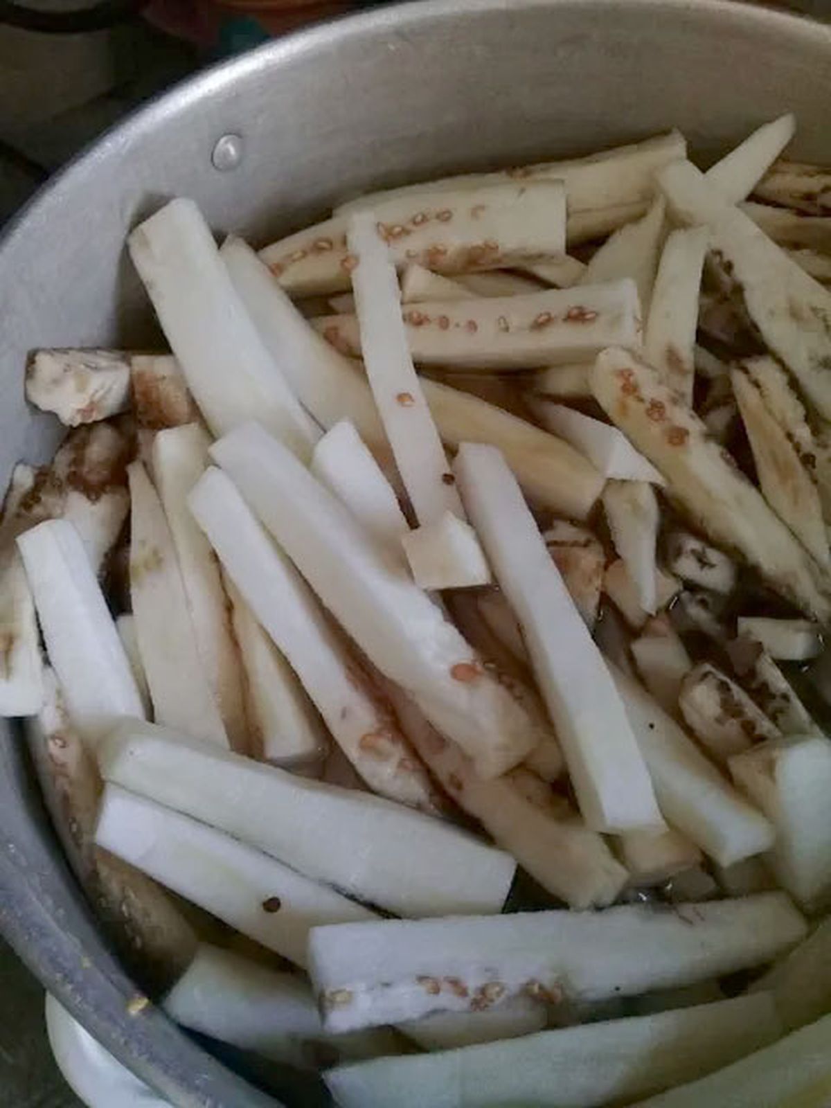 Cómo preparar encurtido de berenjena: la receta de la conserva que es ...