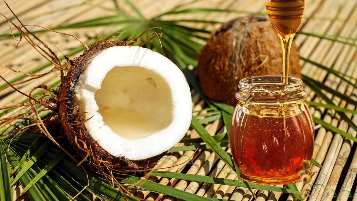 Con coco y miel, prepara un aromatizante casero para que tu hogar huela bien todo el día