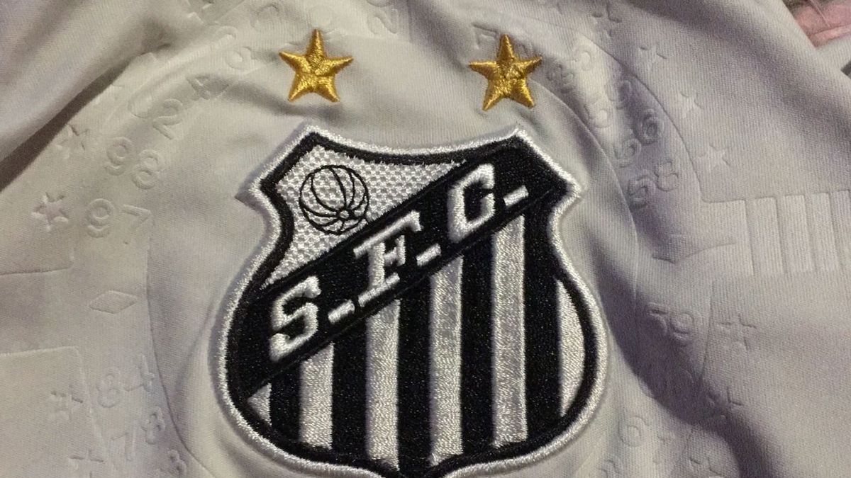 Santos, un gigante del fútbol de Brasil, pone un pie en Mendoza