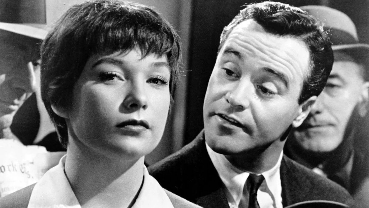 Con 90 años, así luce hoy la actriz Shirley MacLaine, protagonista de ...