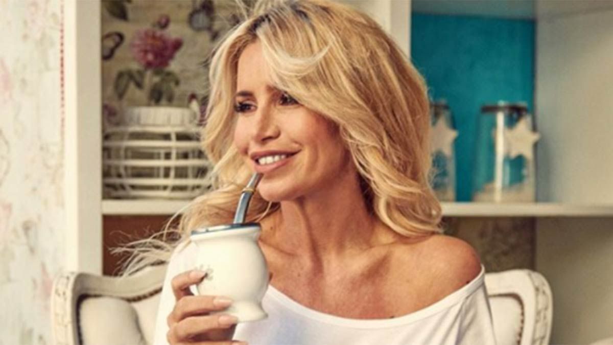 Florencia Peña y su body súper cavado de domingo