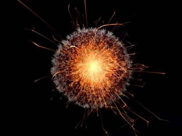 Científicos recrean la chispa original