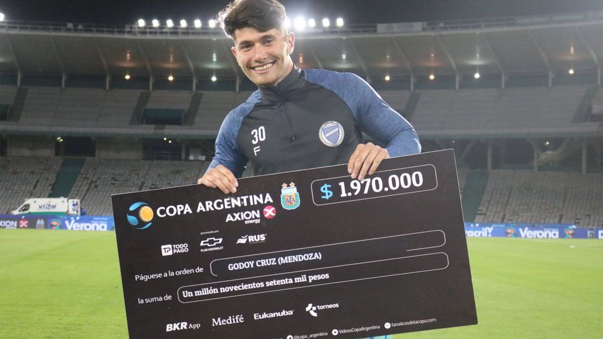 Roberto Colucci, el mendocino que tuvo un gran encuentro con Maradona ...