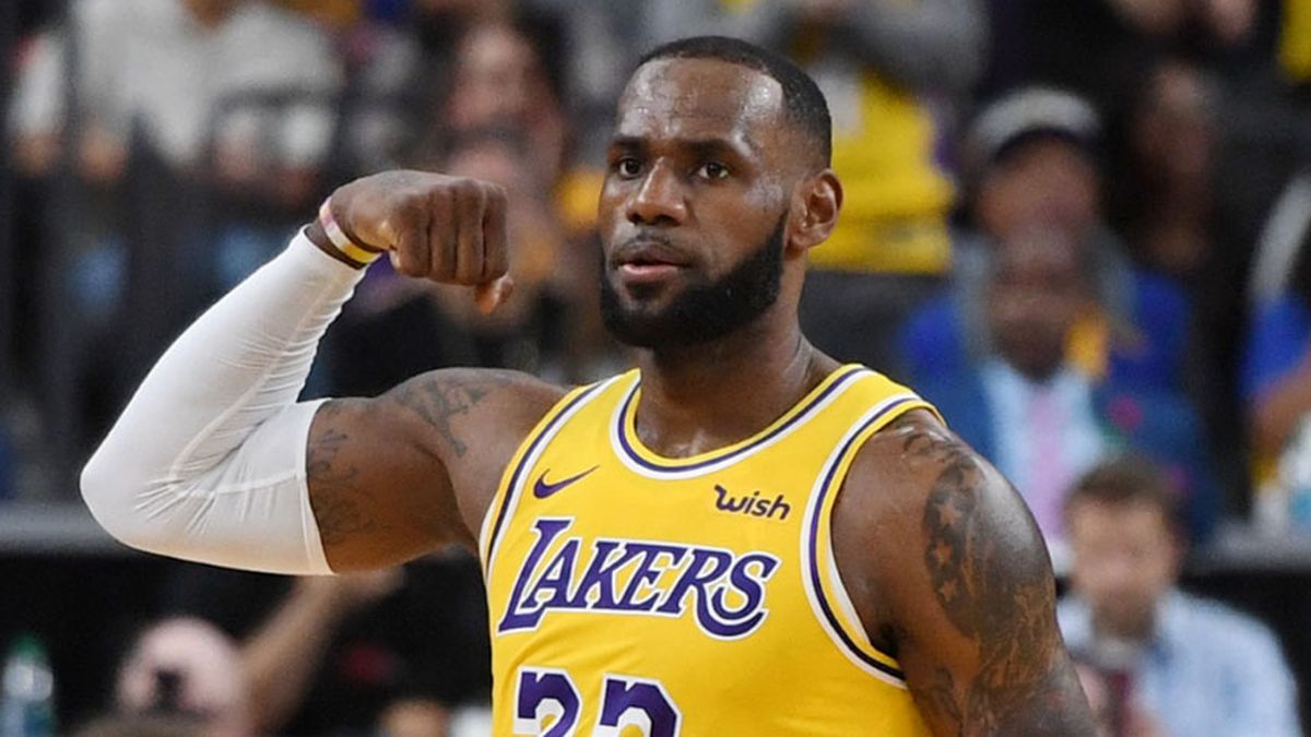 LeBron James ya es uno de los tres máximos anotadores de la historia de la NBA