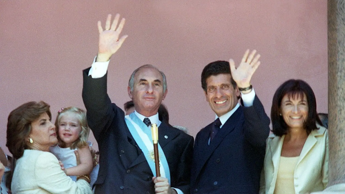 Qué es de la vida de Chacho Álvarez a 25 años de su renuncia como ...