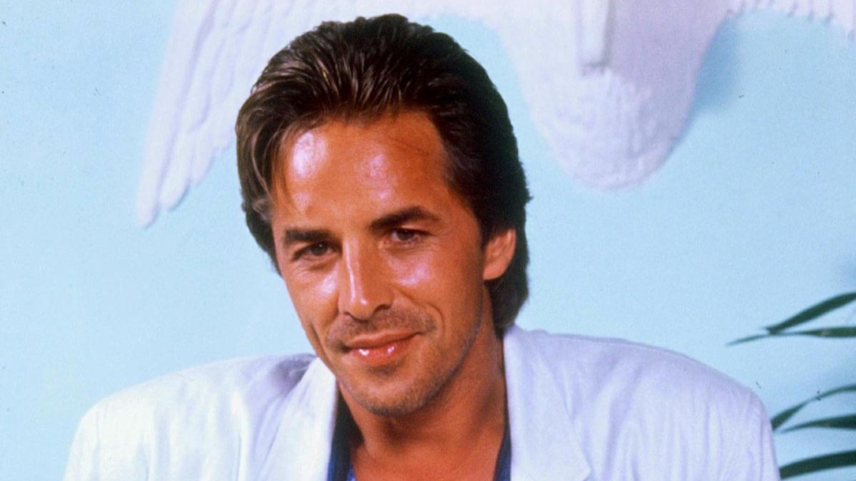 Contené tu respiración para ver cómo luce Don Johnson a 39 años de ...