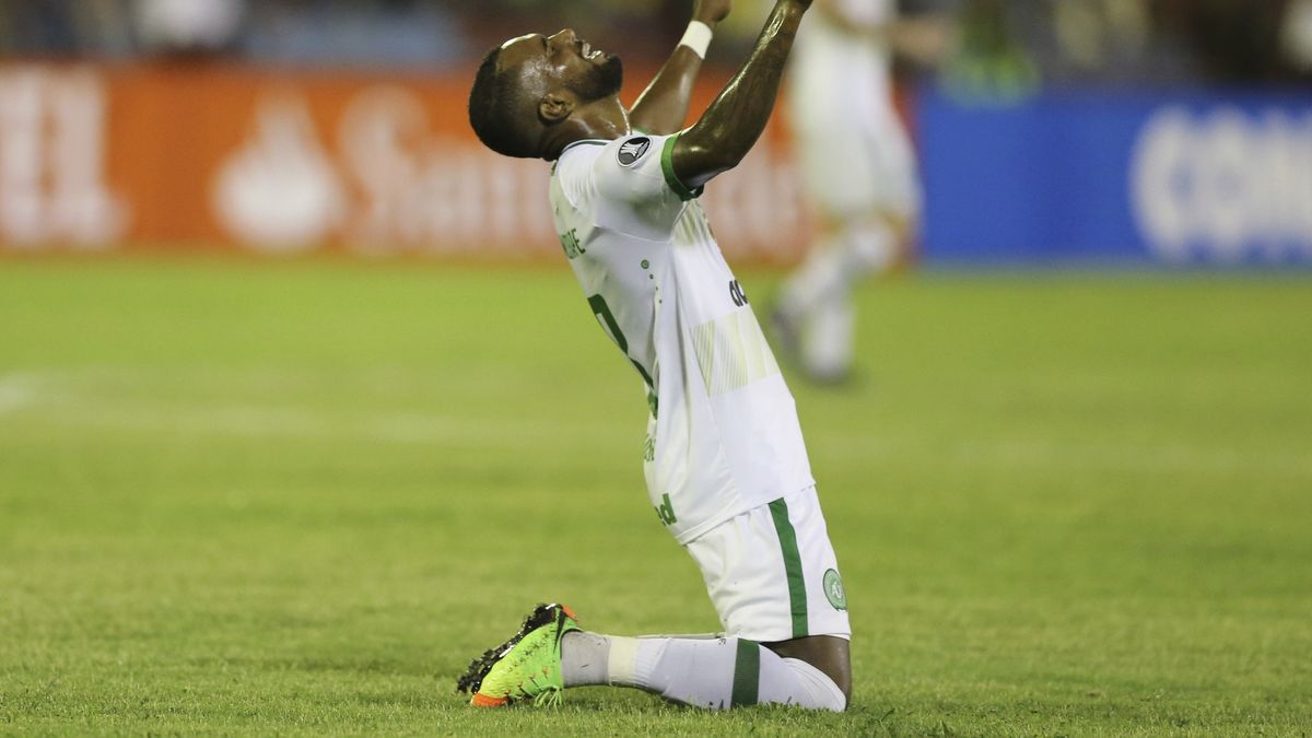 El periodista sobreviviente a la tragedia emocionó con su relato