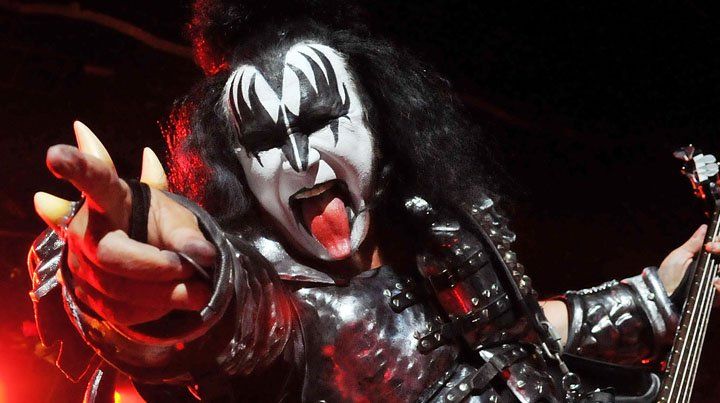 Cambia de escenario el show de Gene Simmons en Argentina