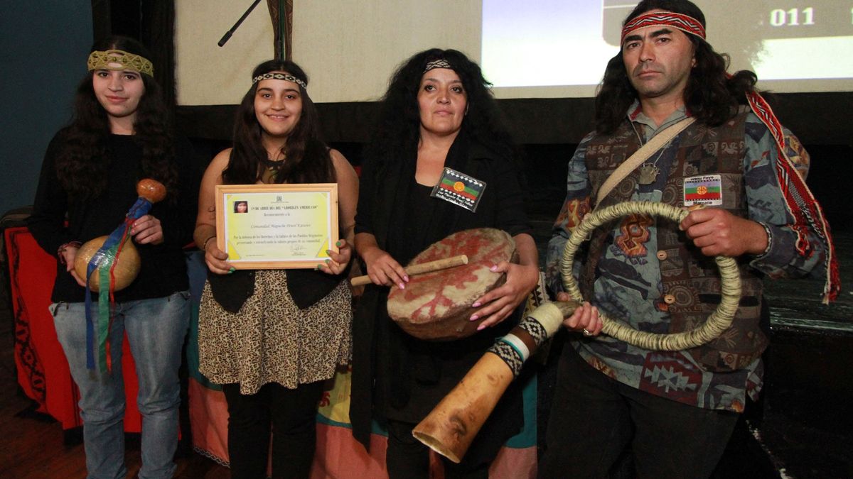 Las historias del pueblo aborigen en el Teatro Roma