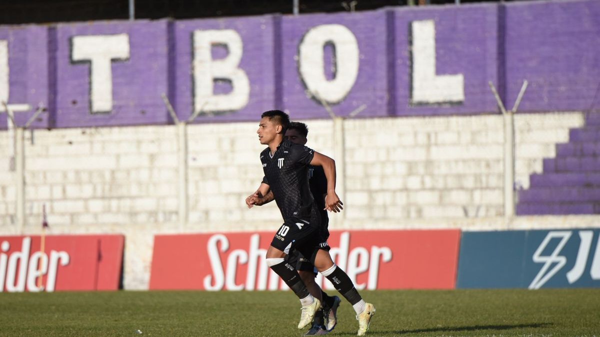 Rodrigo Castro es un jugador clave en Gimnasia y Esgrima