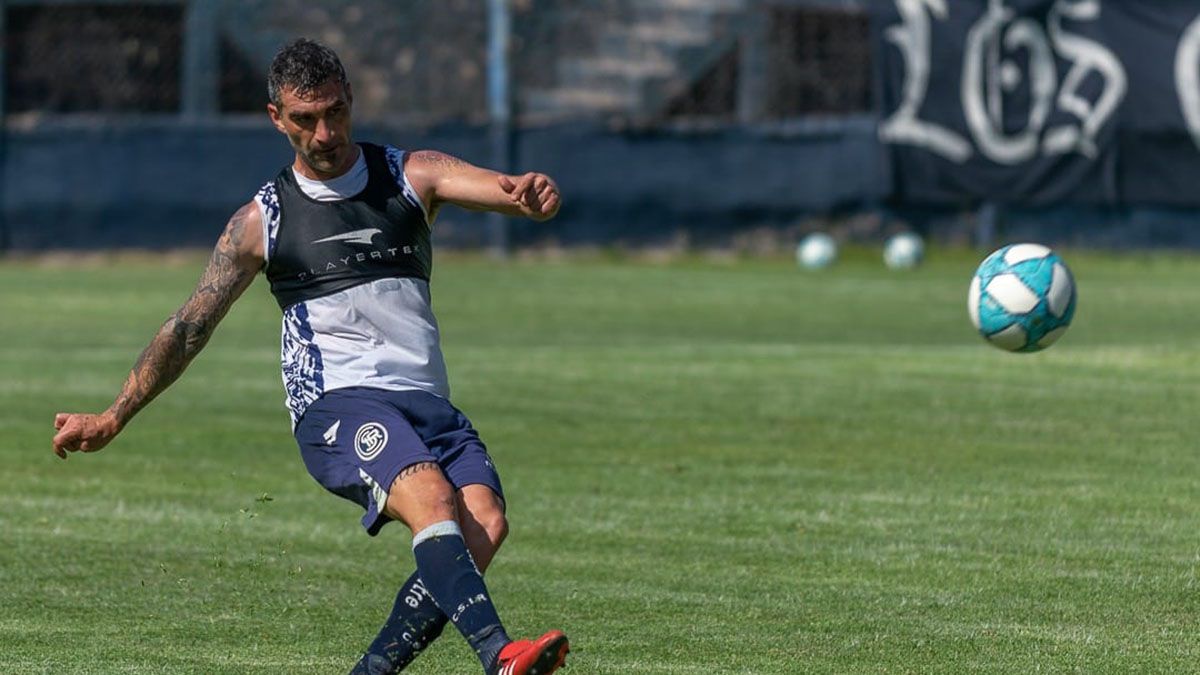 Paolo Impini ya está enfocado en el partido ante Belgrano