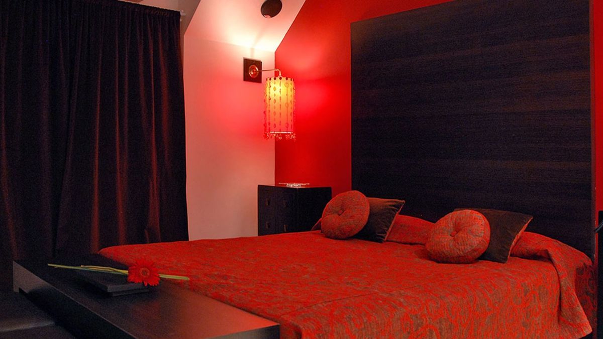 Fueron al telo, las cosas no salieron bien y terminaron a las trompadas