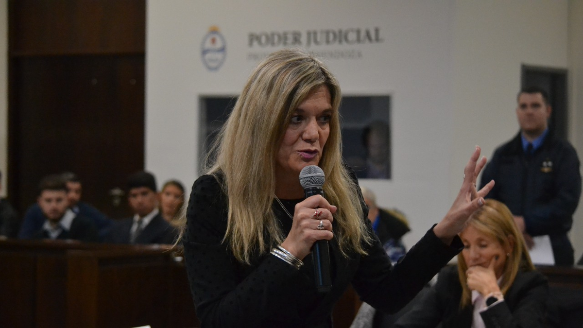 Fiscal Claudia Ríos tras el intento de asesinato: Llevé el gas pimienta ...
