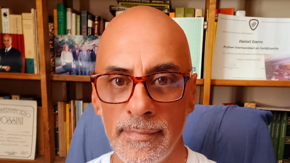 Daniel Garro