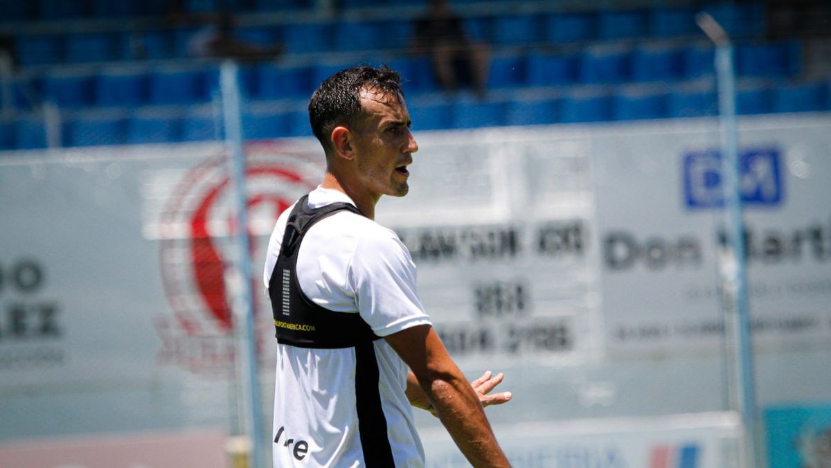 Bruno Nasta, una de las cartas ofensivas de Gimnasia y Esgrima