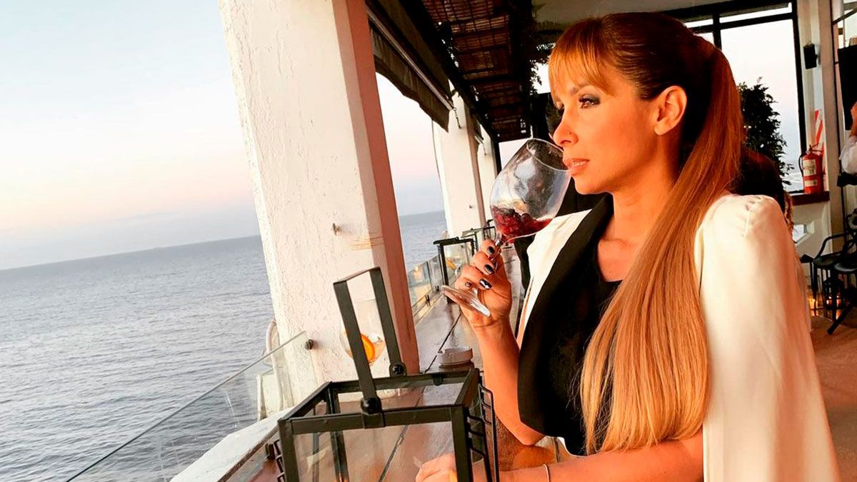 Fernanda Vives subió la temperatura con nuevas fotos y liberó un video ...