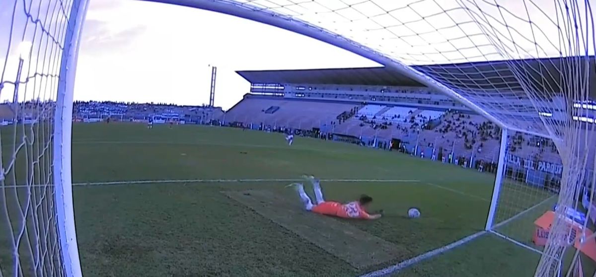 Gonzalo Marinelli, tras ser figura en Independiente Rivadavia: la confusión con Studer y su ...