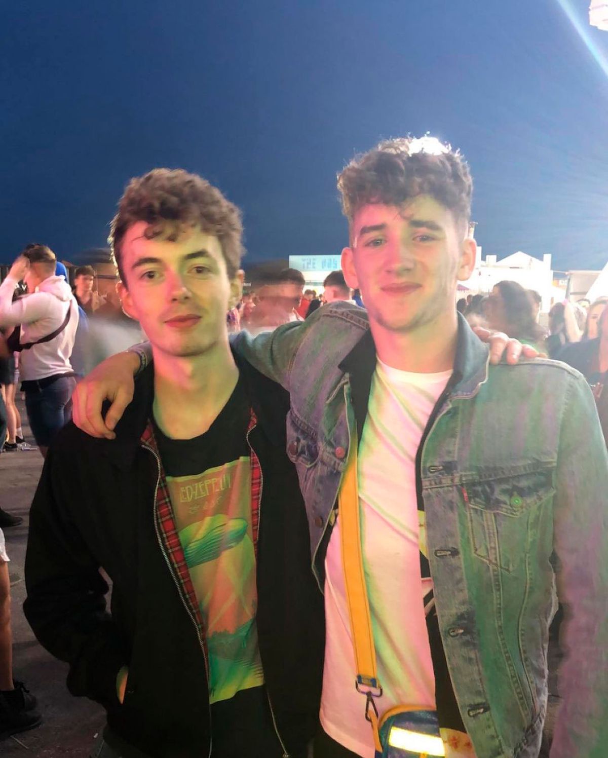 Con extensa filmografía, así luce el actor que interpretó a Rickon ...