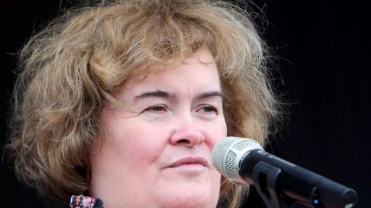 La cantante Susan Boyle entra en pánico en un aeropuerto