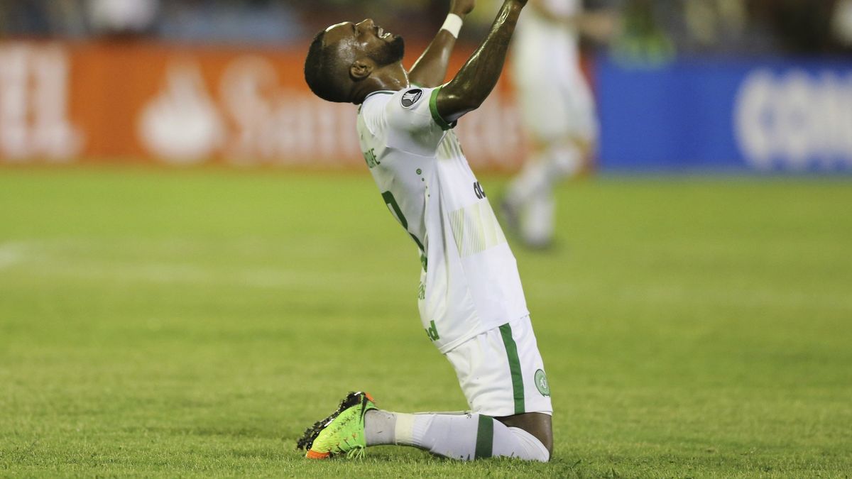 El periodista sobreviviente a la tragedia emocionó con su relato