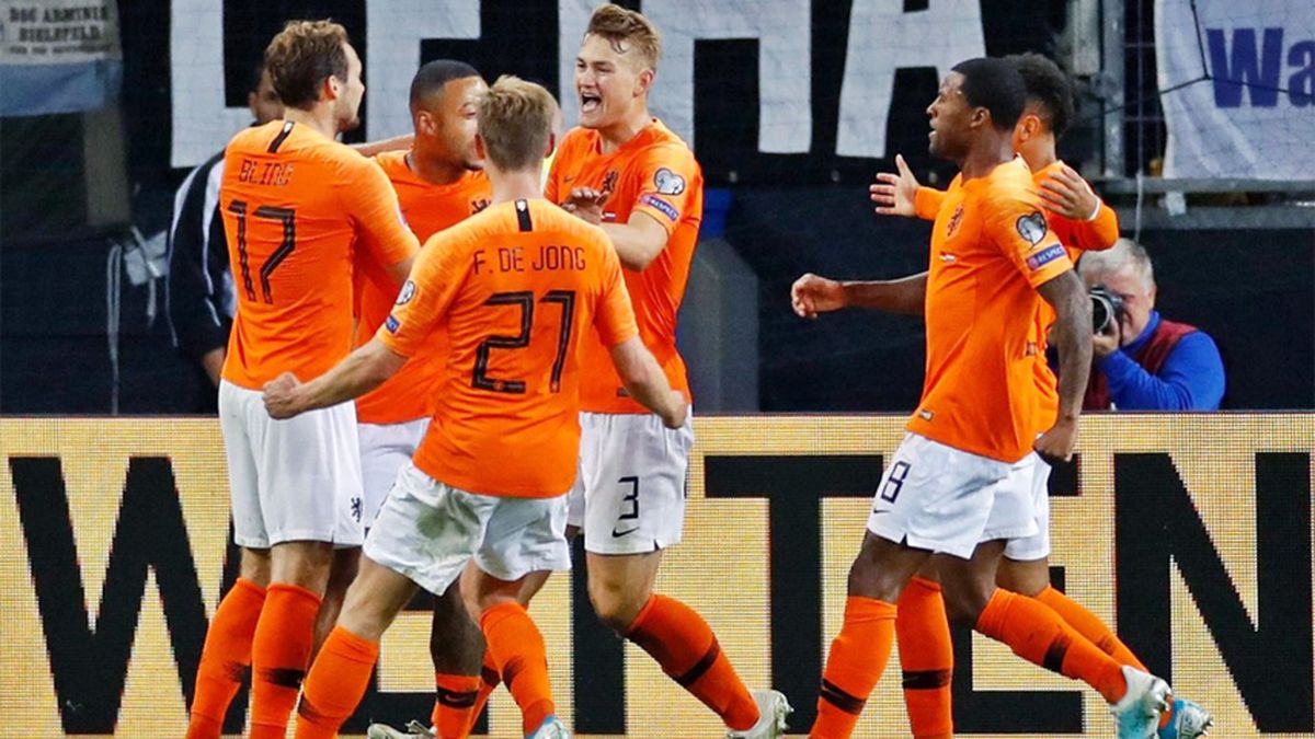 Con un triunfo clave, Holanda dejó sin invicto a Alemania