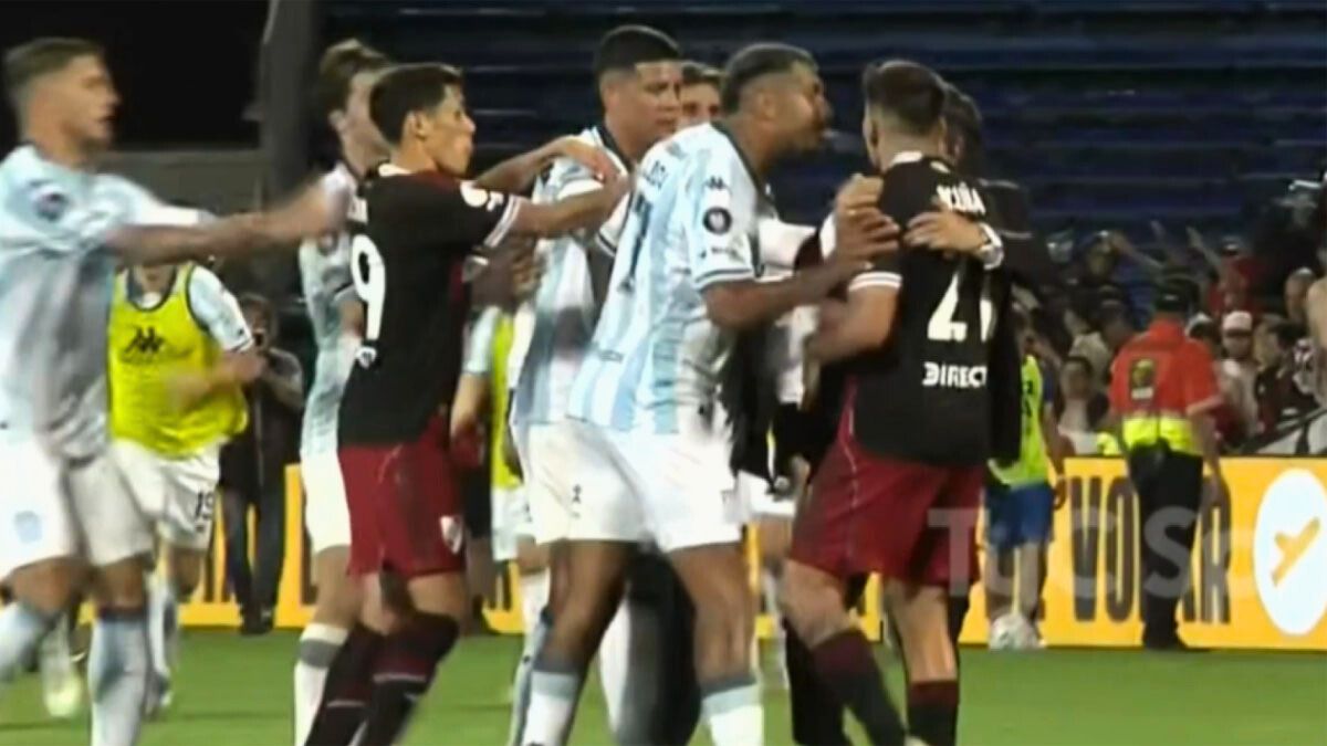 El crudo mensaje de Adrián Balboa tras escupir a Marcos Acuña en el Racing vs River