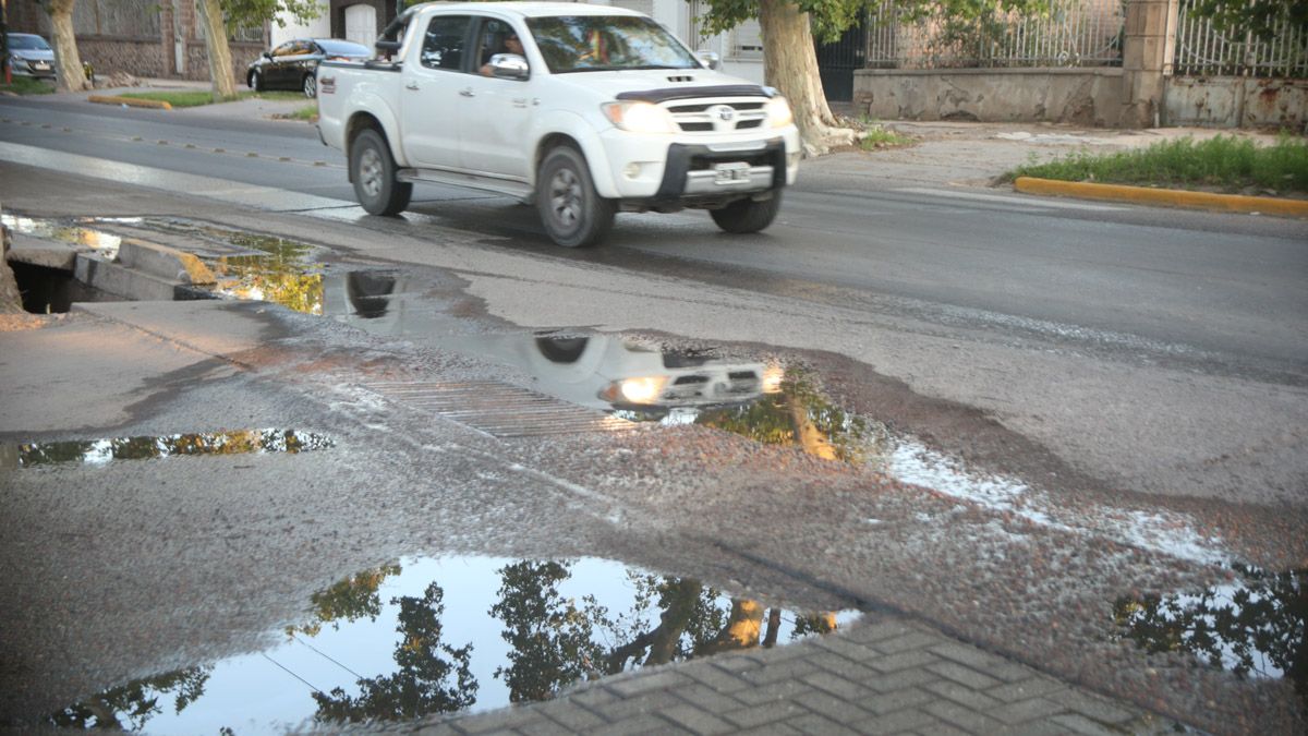 Fotogalería: el mal estado en el que están varias calles de Mendoza