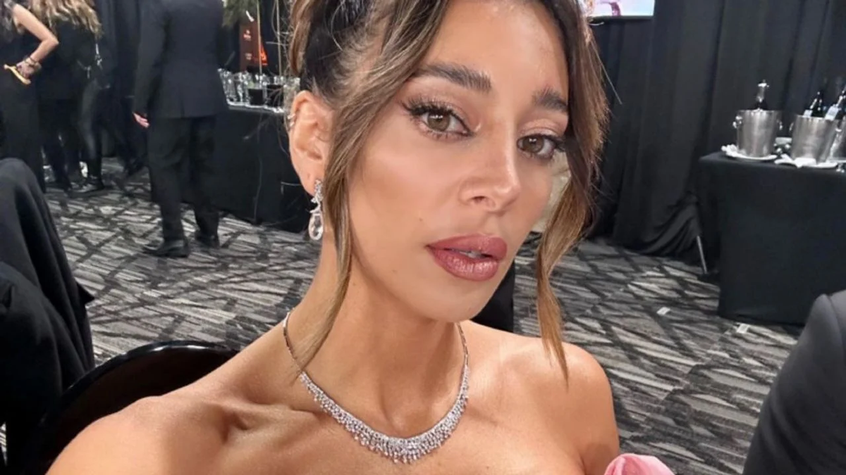 Premios Martín Fierro: Sol Pérez confirma que es la reina del off-white ceñido, shiny y ultra XS