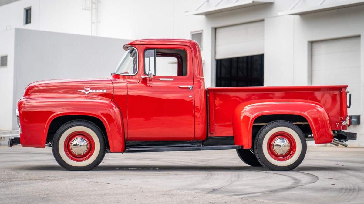 La pick up Ford de los años 50 que luce como 0Km tras su restauración